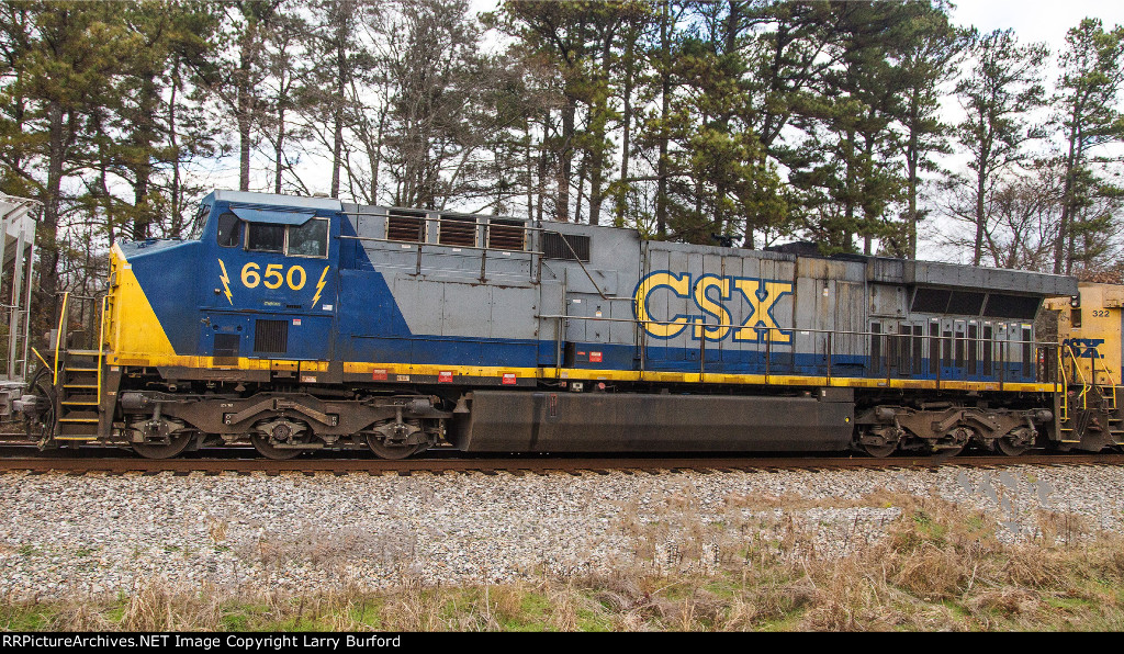 CSX 650